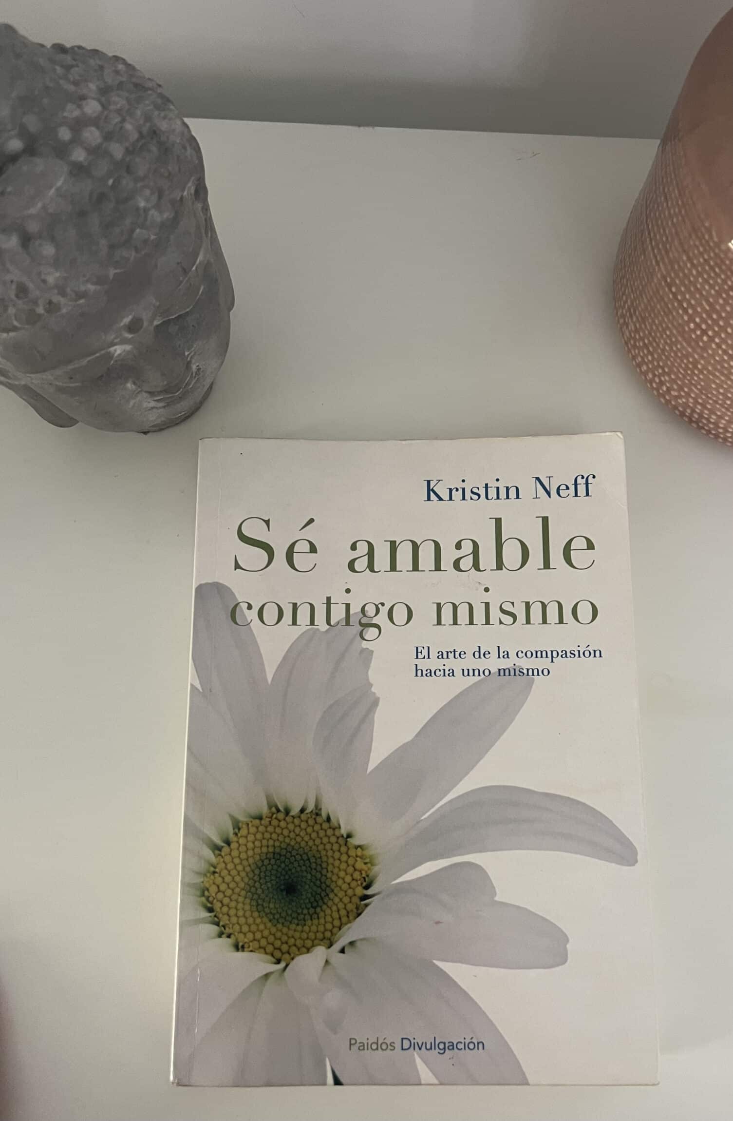 Los 5 mejores libros para mejorar tu autoestima - Ana Psicóloga Madrid